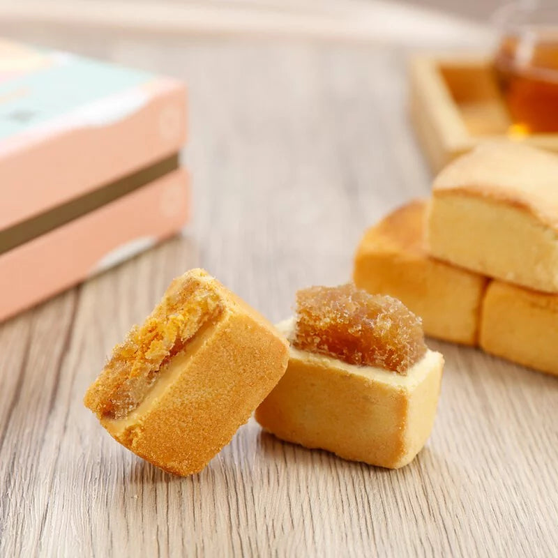 Vigor Kobo Mixed Pineapple Cakes Set (regular + egg yolk) 10 pcs ...